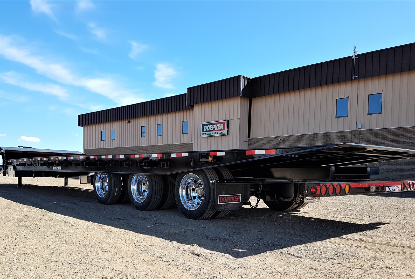 Doepker | 5 | 2020 | Stock #: 22390 « Doepker Trailer Sales